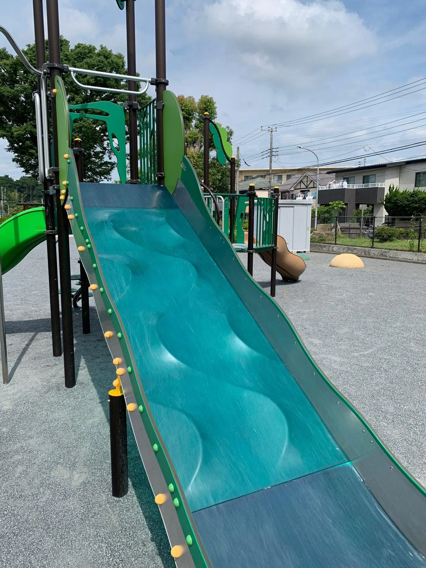 Park time. 🥵 Double wide slide - James Van Dyne